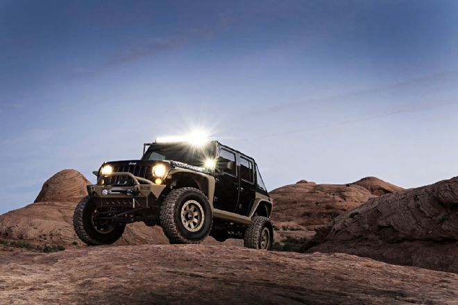 Shedding Some Light – Which Driving Lights Are Best for Your 4WD ...