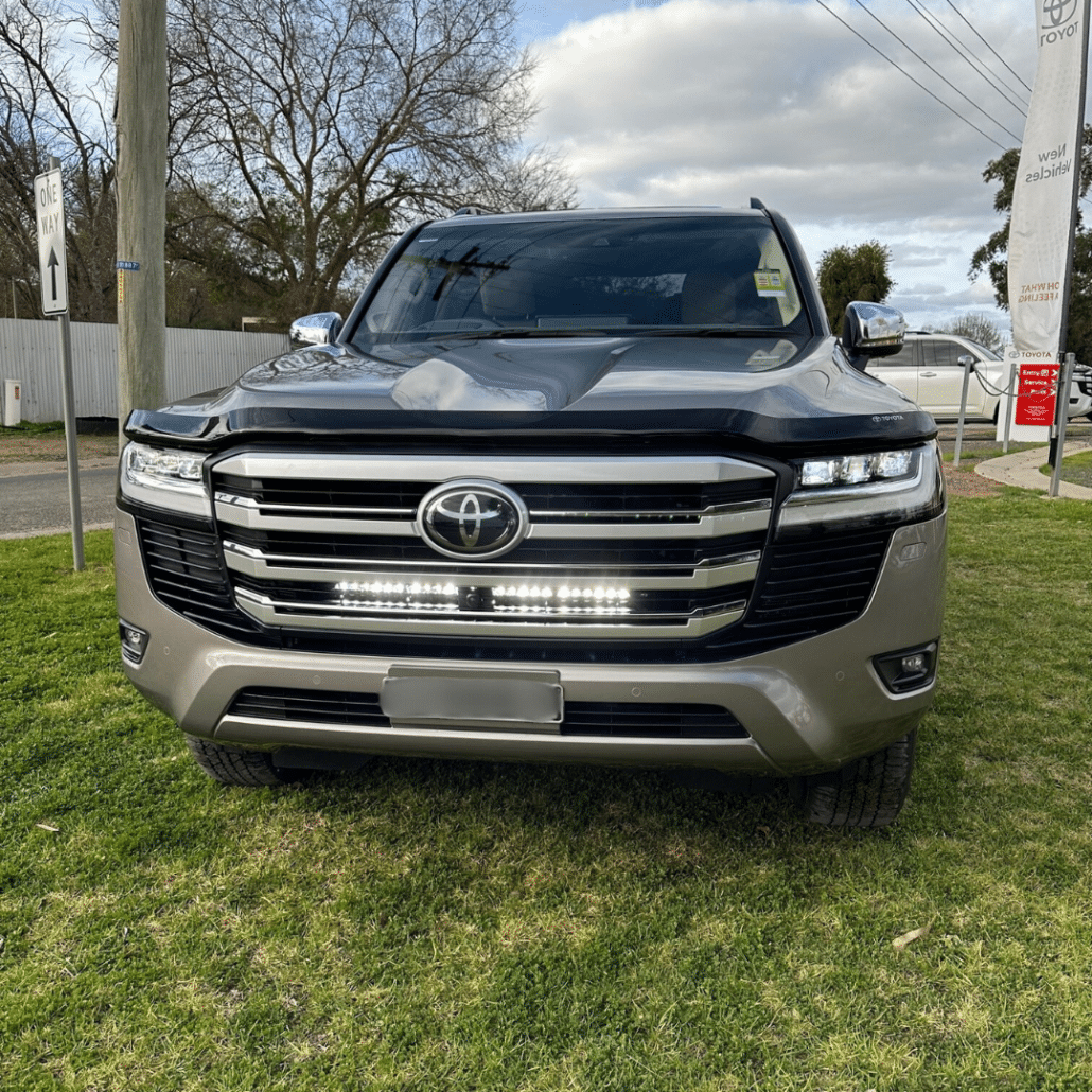 Toyota 300 Series Land Cruiser Behind Grille Light Bar Kit - Ultra ...