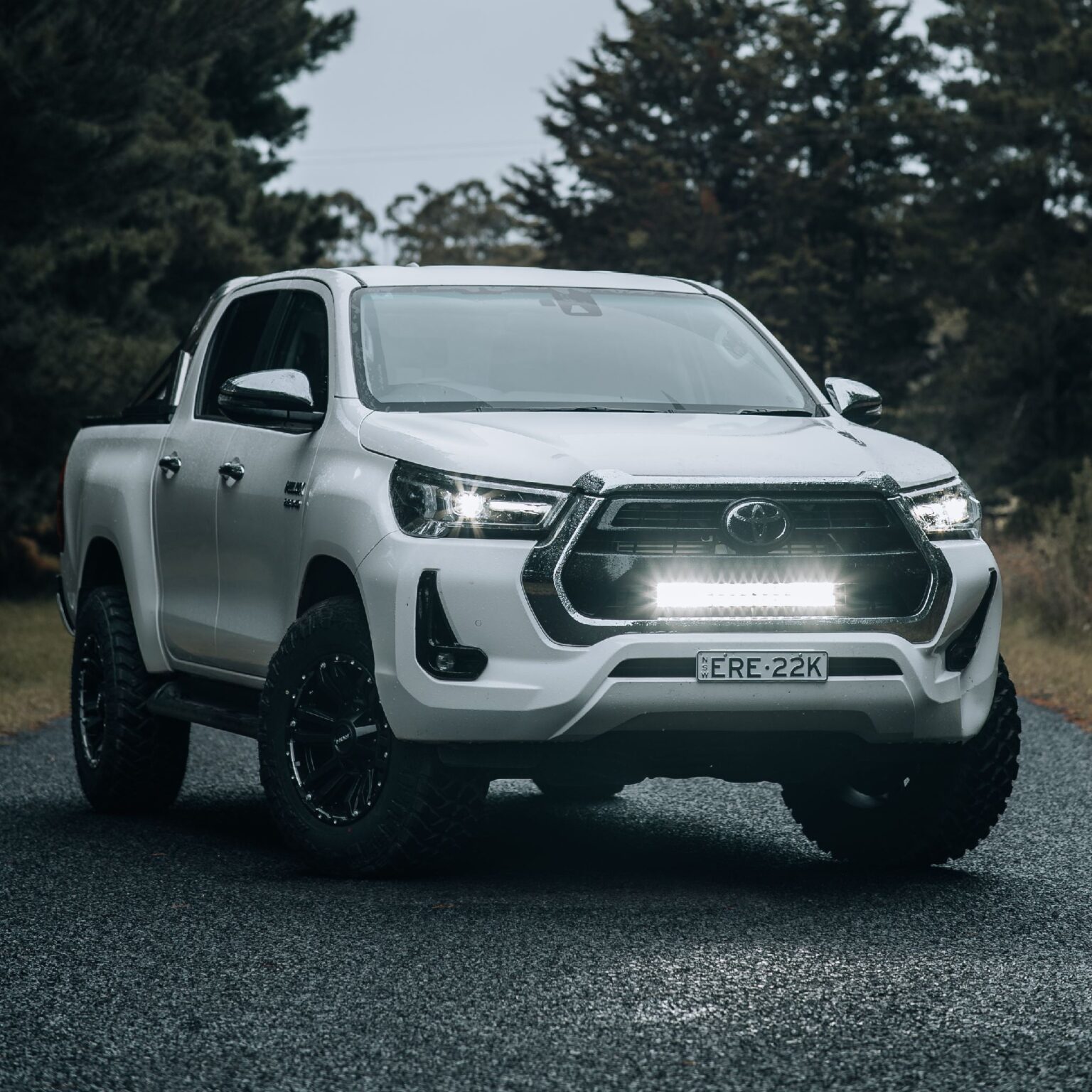 Toyota Hilux N80 2020-on Behind Grille Light Bar Kit - Ultra Vision ...